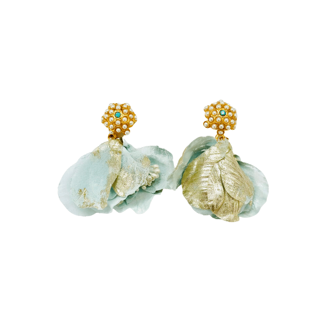 The Pink Reef Light Blue and Silver Flutter | The Pink Reef ...