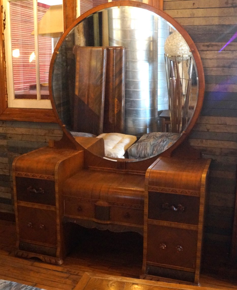 Deco Waterfall Vanity w Circle Mirror | Salvage One | Chicago, IL