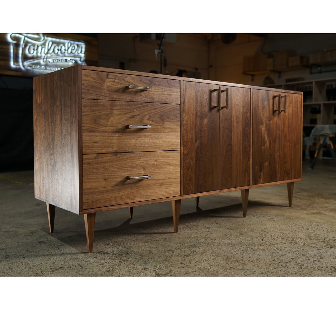Ellis Bathroom Vanity, 3 Drawer Vanity, Modern Bathroom (Shown in ...