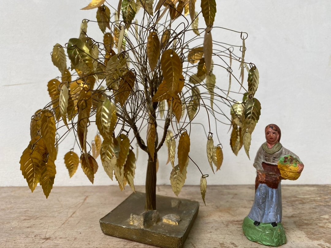Vintage Sequin Gold Leaf Tree With Plaster Base, Small Gold | Luckduck ...