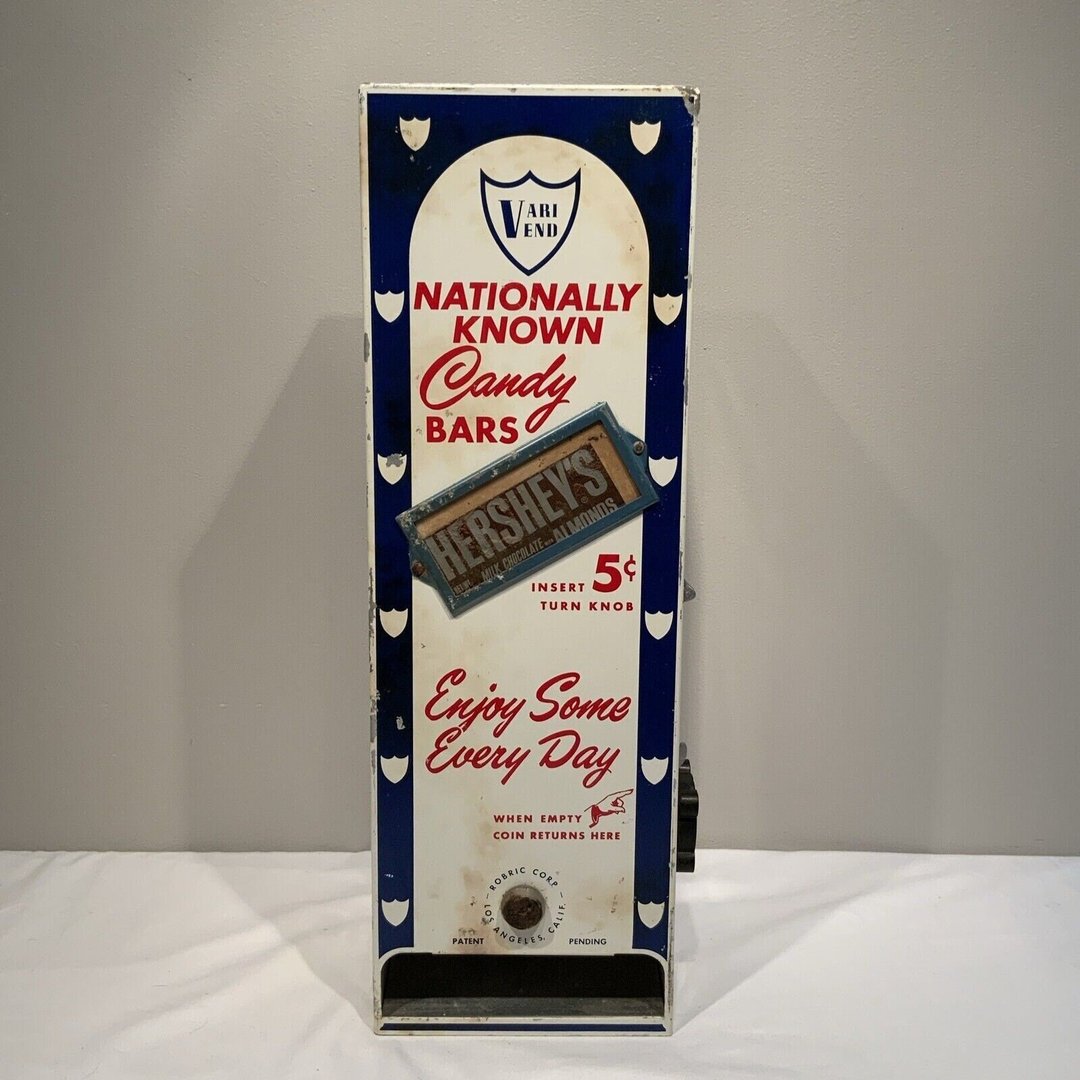 Vintage 1940s Vari Vend 5 cent Candy Bar Coin Operated Vending | People ...
