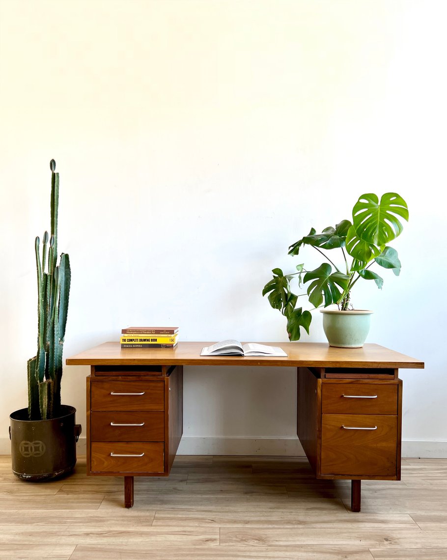Vintage Mid Century Floating Desk | Home & Closet | Lincoln, NE