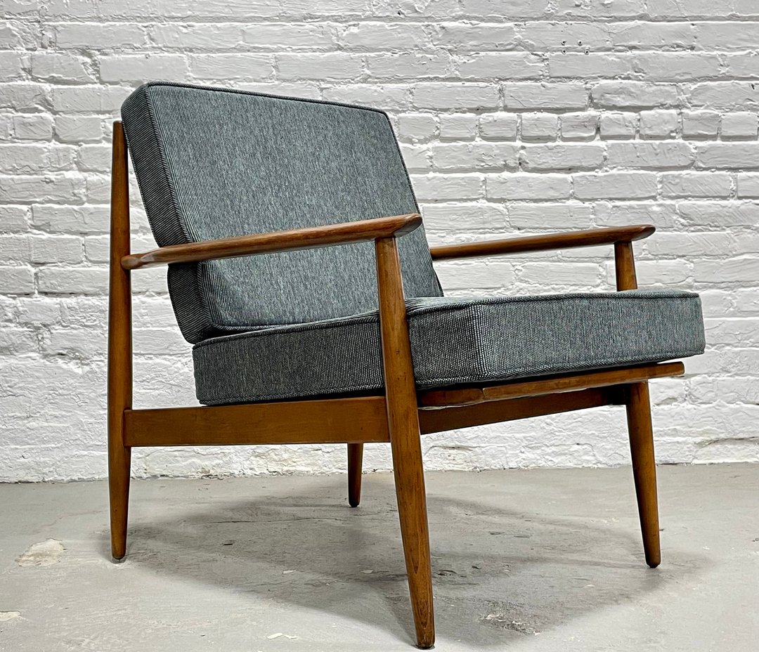 CLASSIC Mid Century Modern Vintage LOUNGE CHAIR Armchair by Baumritter Circa60 Weehawken NJ
