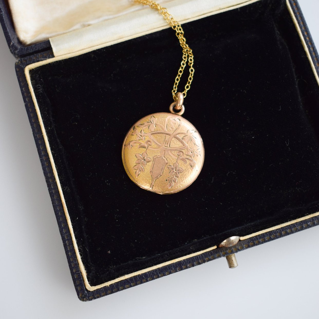 Antique Gold-Fill Photo Locket | Victorian Two Tone Rose | We, McGee ...