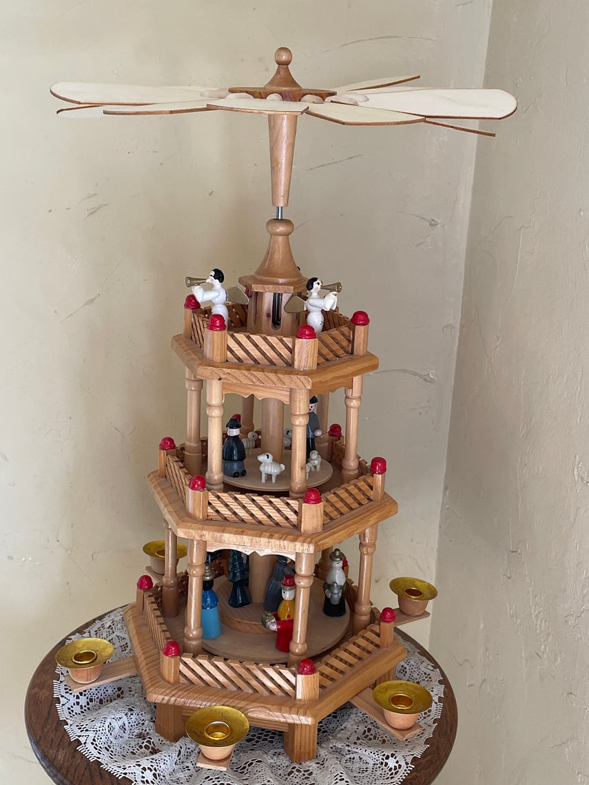 Vintage Lovely 3 Tier Wooden Christmas Windmill Pyramid Nativity Candle ...