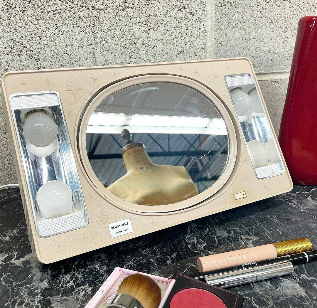 Vintage Vanity Mirror Retro 1960s Beauty-Mate + Mid Century Modern ...