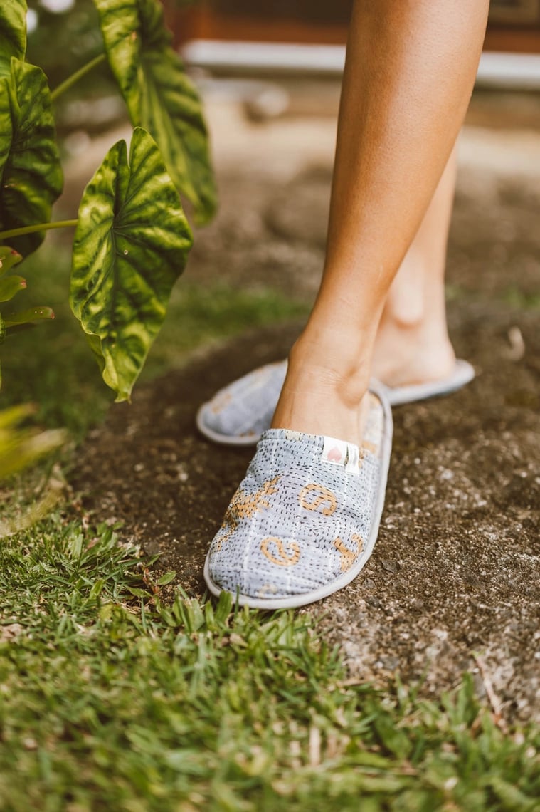 Hawaiian Mopping Slippers | Swan Dive | Seattle, WA