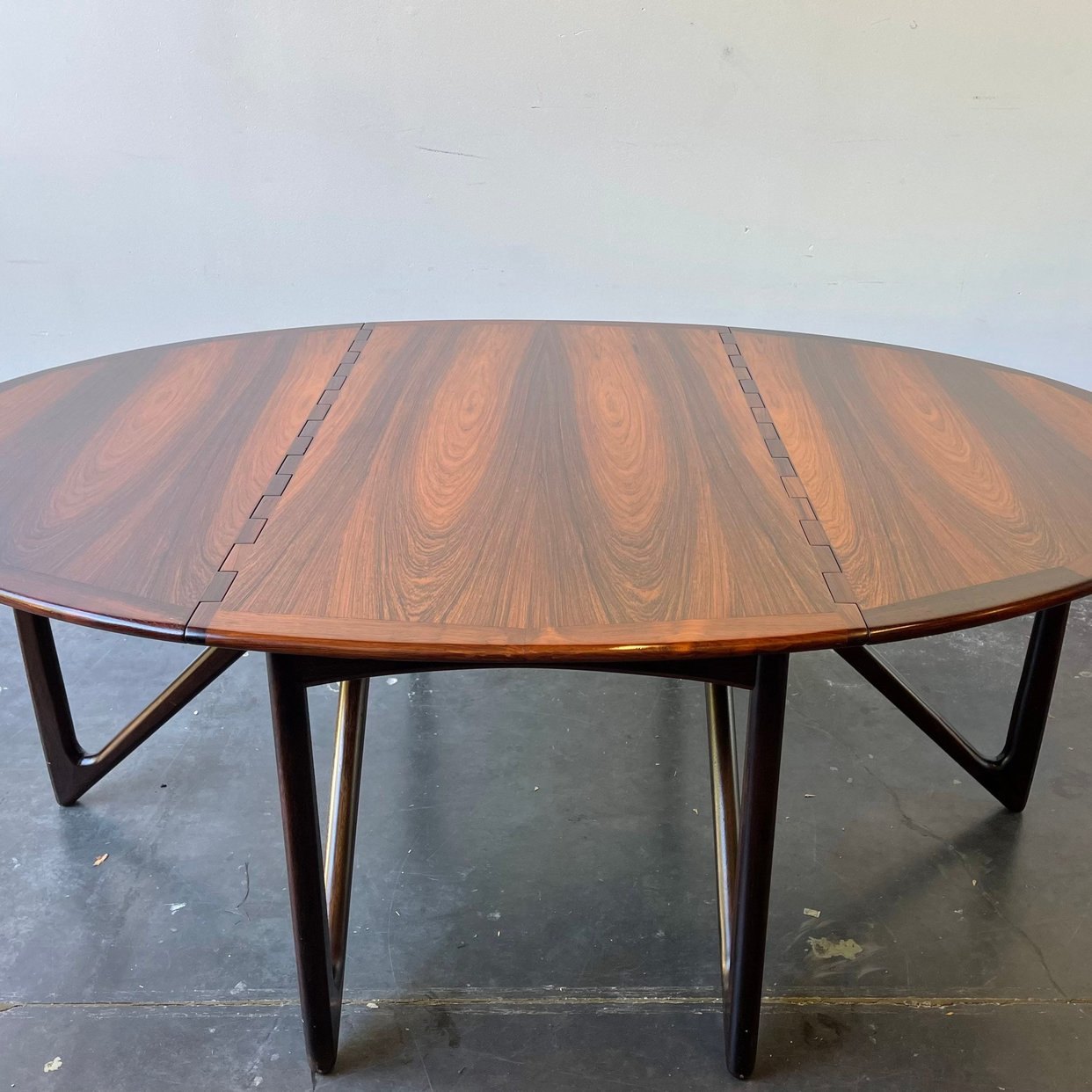 Niels Koefoed oval flap gateleg rosewood dining table | Modage ...