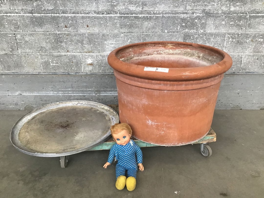 World’s Biggest Terracotta Pot (Seattle) | Second Use | Seattle and ...