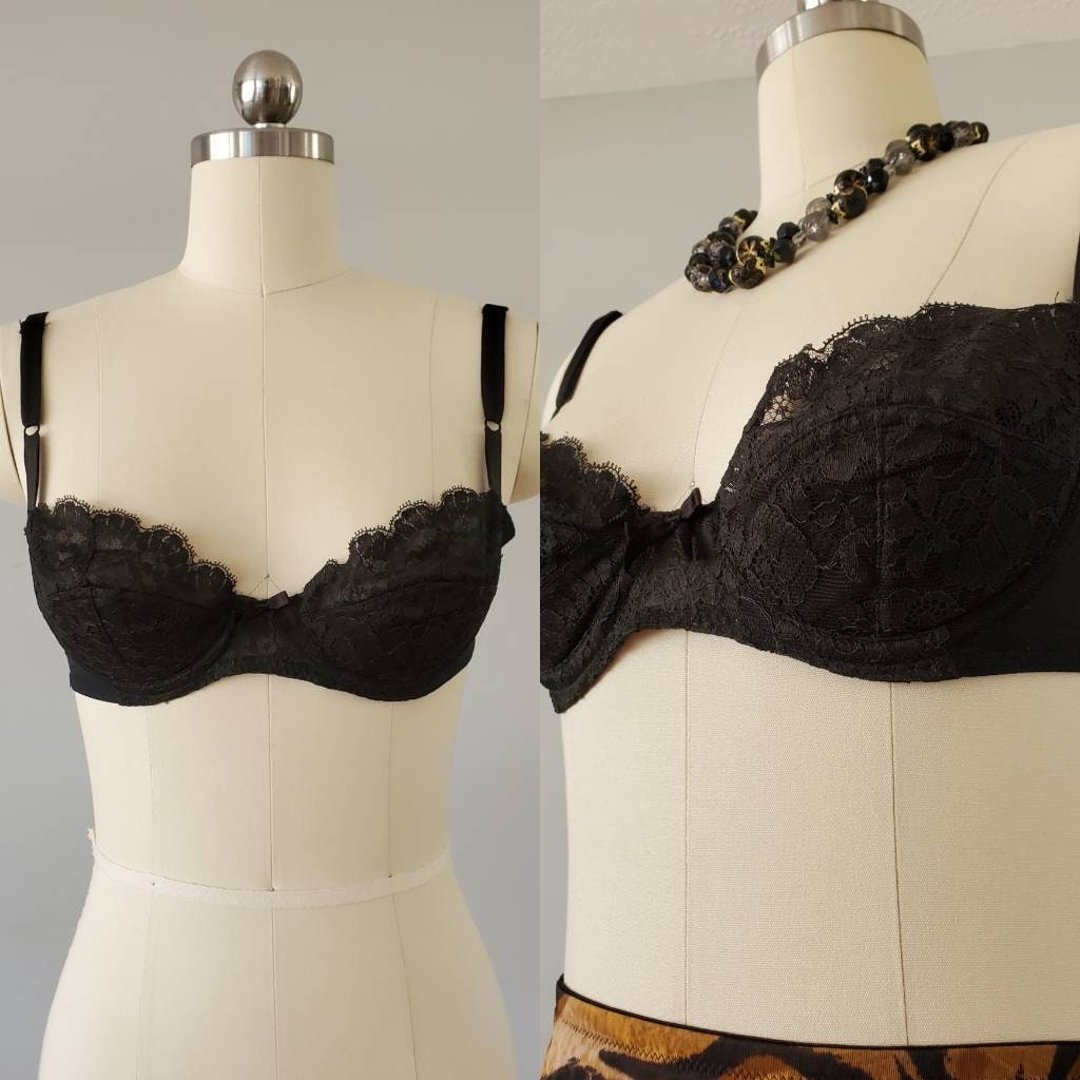 1970s Vassarette Padded Push Up Bra 70s Lingerie 70's Vintage | Hey ...