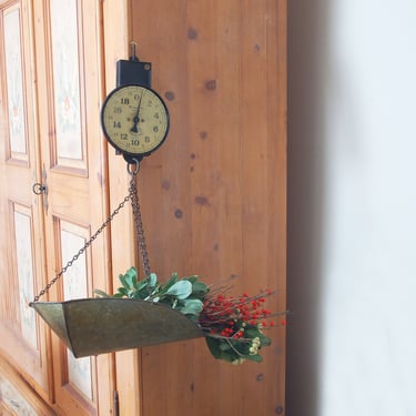 Vintage hanging scale with bin / 1900s Hanson Bros hanging scale ...