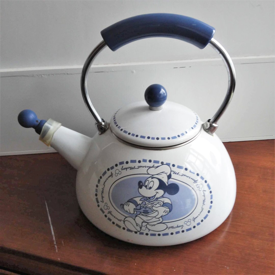 VINTAGE DISNEY Mickey Mouse Gourmet Teapot// Mickey Mouse Collectible ...