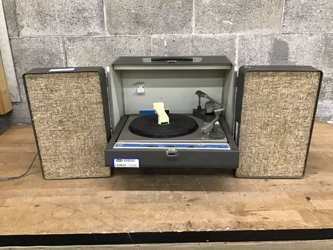 Vintage GE Portable Stereo (Seattle) | Second Use | Seattle and Tacoma, WA