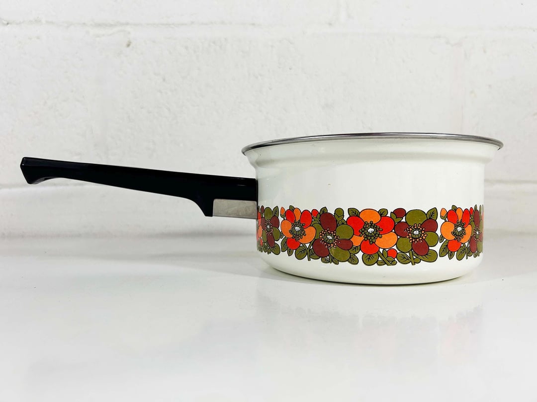 Vintage Flower Power Enamel Cookware Pan Floral Flowers Kitchen Home ...