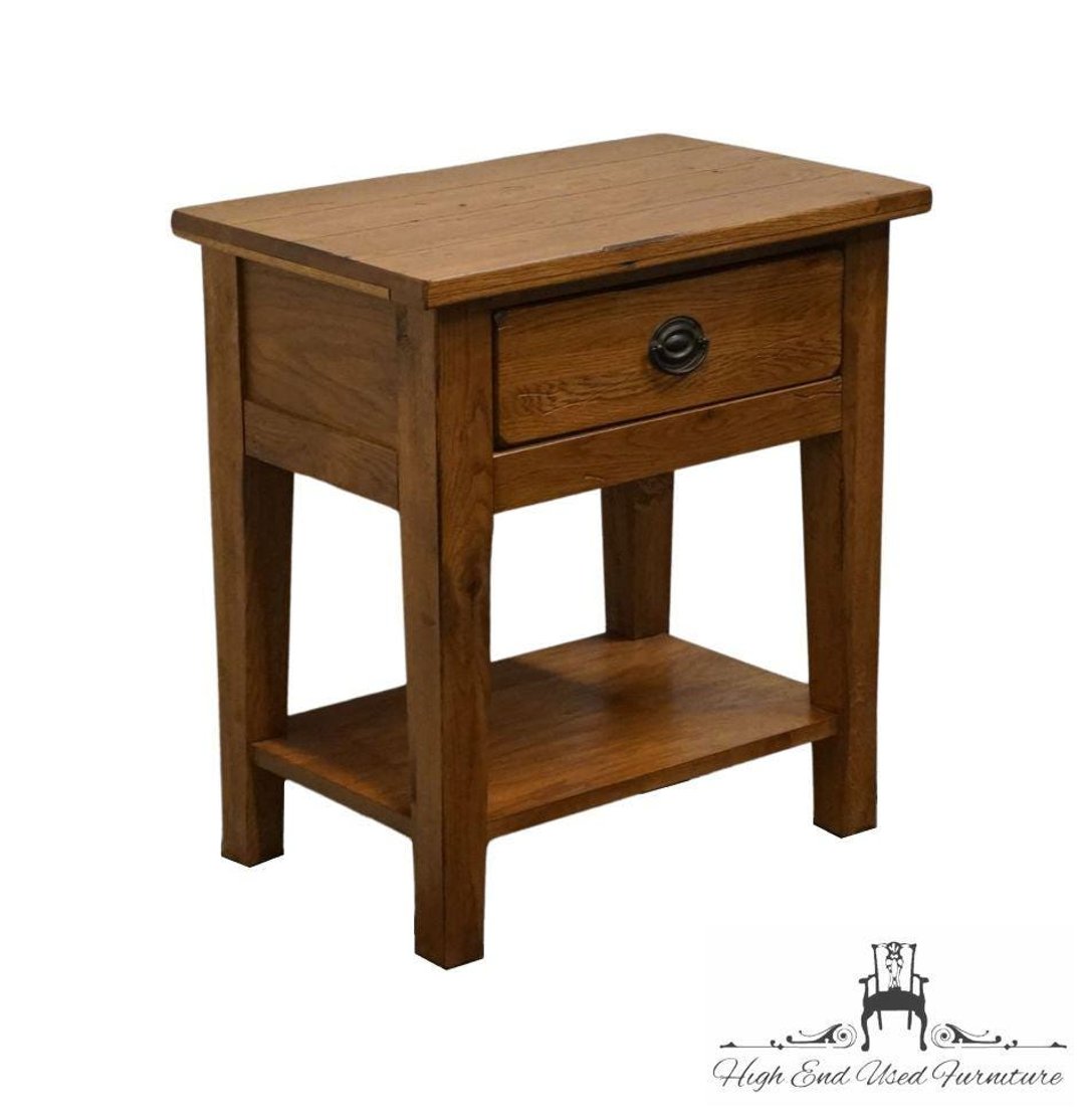 BROYHILL Attic Heirlooms Collection Solid Oak Rustic Farmhouse Country ...