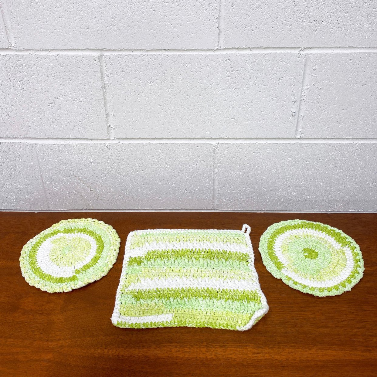 Vintage Crochet Potholder and (2) Pot Savers | Sunbeam Vintage ...
