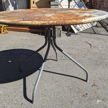 Vintage Outdoor Table | Earthwise Architectual Salvage (Seattle ...