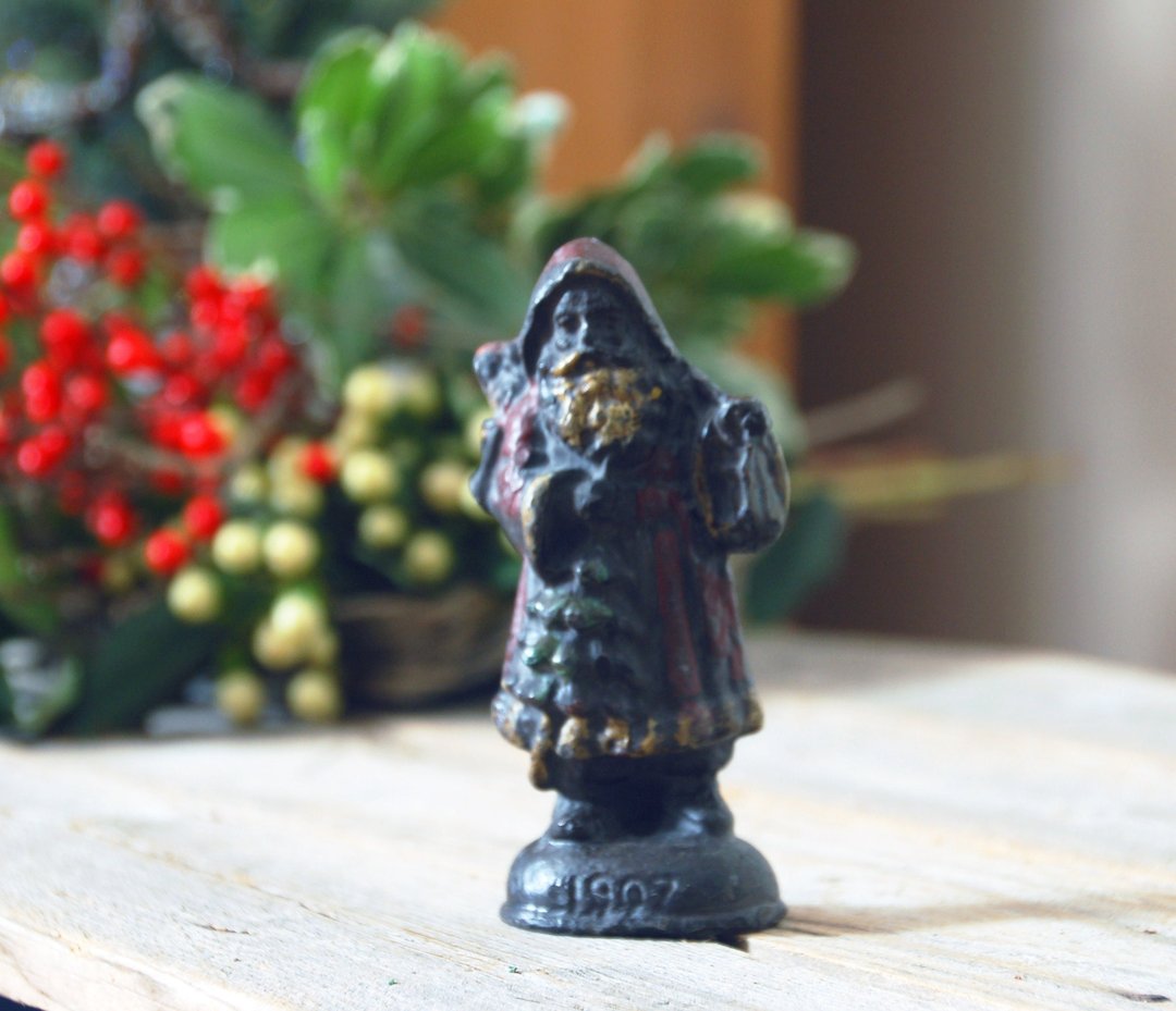 Antique cast iron Santa Claus / lead Santa doorstop paperweight / iron ...