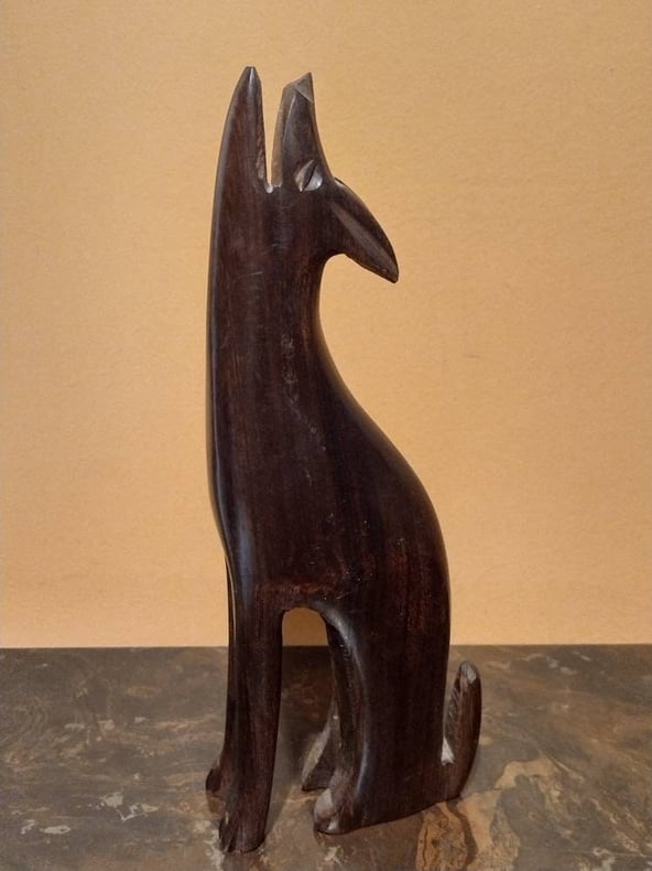 Vintage Hand Carved Wood Howling Wolf Sculpture 9" | Talon Vintage ...