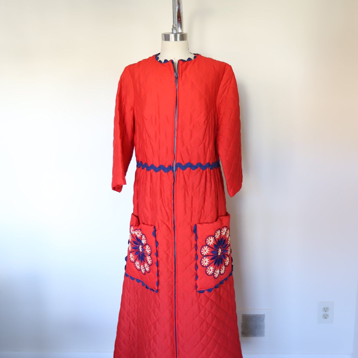 1950s Vintage Quilted Embroidered Duster Coat | Allegra Vintage ...