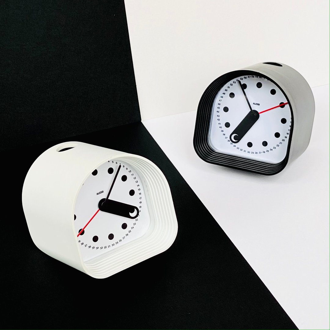 Joe Colombo 'Optic' Model 02 Table Alarm Clocks | Odd Eye | East ...