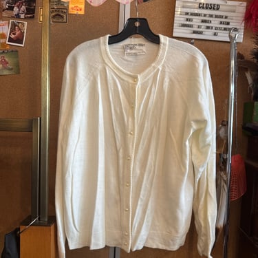 2010s Debbie Morgan Ivory Cardigan | The Vintage Vortex | Savannah, GA