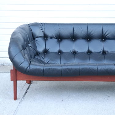 R Huber Mid Century Teak Tufted Scoop Sofa mcm Modern Hill Countryside IL