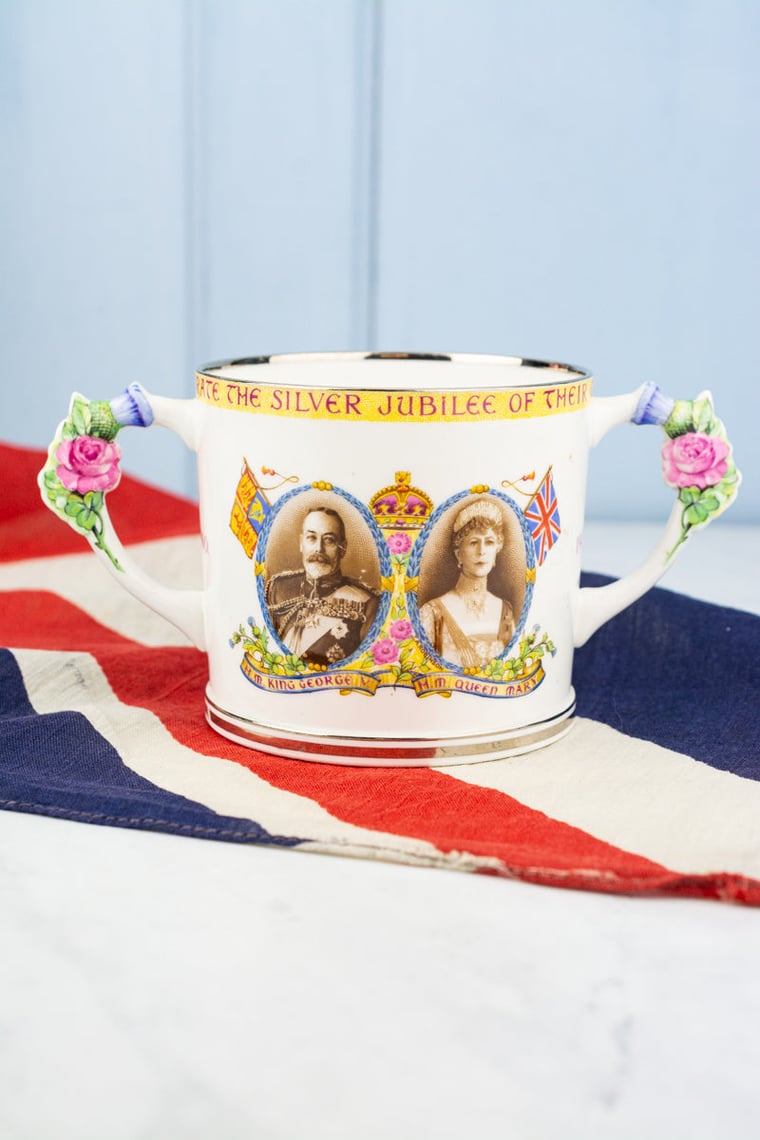 Vintage King George V and Queen Mary Silver Jubilee Loving | Posh ...