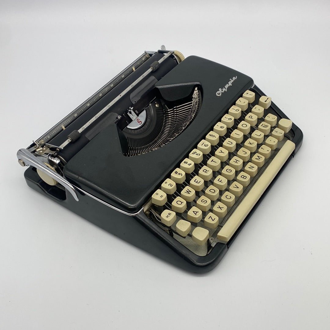 1961 Olympia SF Typewriter with Spanish Keyboard | Community Forklift ...