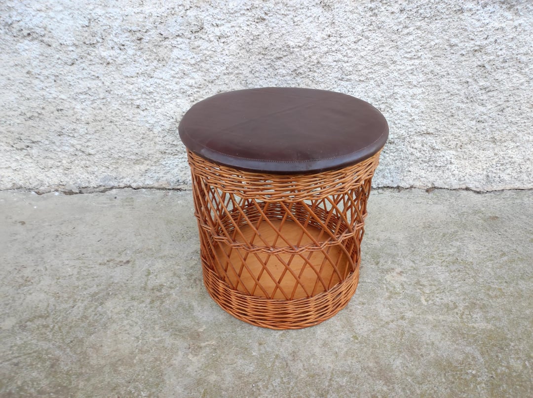 Vintage Round Rattan Stool/Retro Rattan Taburette/Modern Rattan Laundry ...
