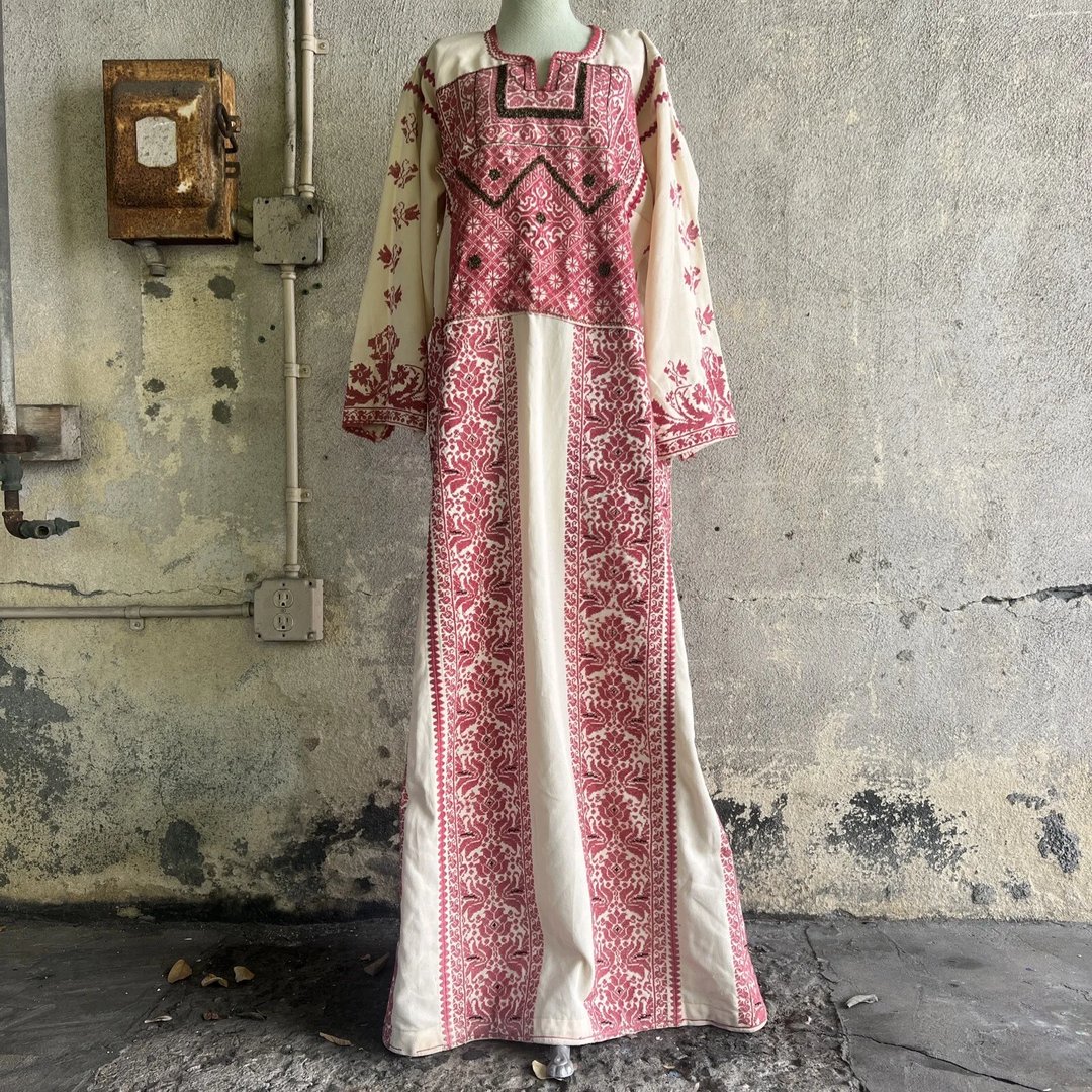 Vintage Palestinian Bedouin Kaftan Thobe Tatriz Embroidered Ramallah ...