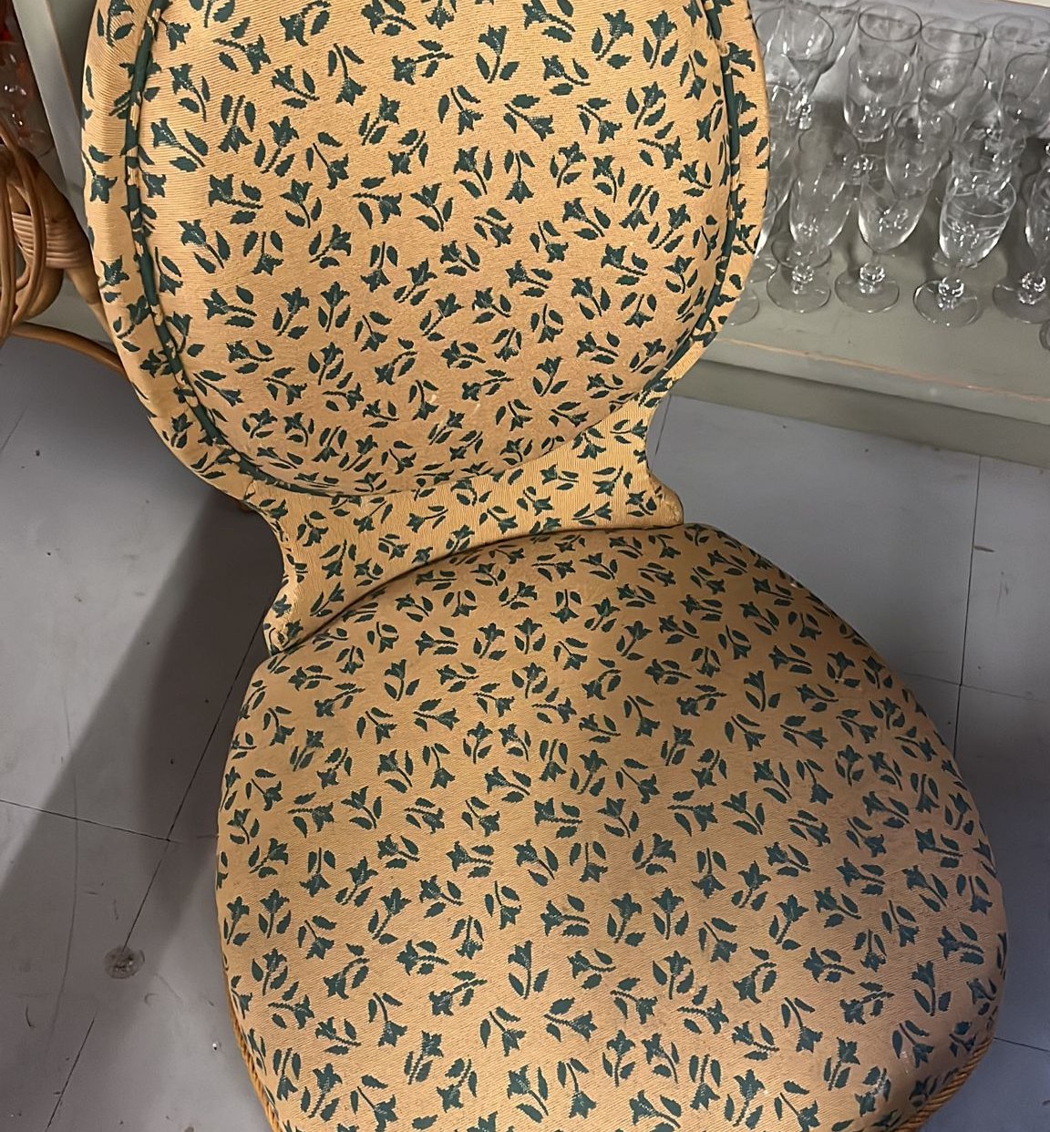 mustard floral fauteuil crapaud chair | Joliette - Pickering, ON ...