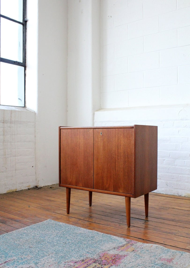 Danish Console Cabinet | Niji Furnishing | North Philadelphia