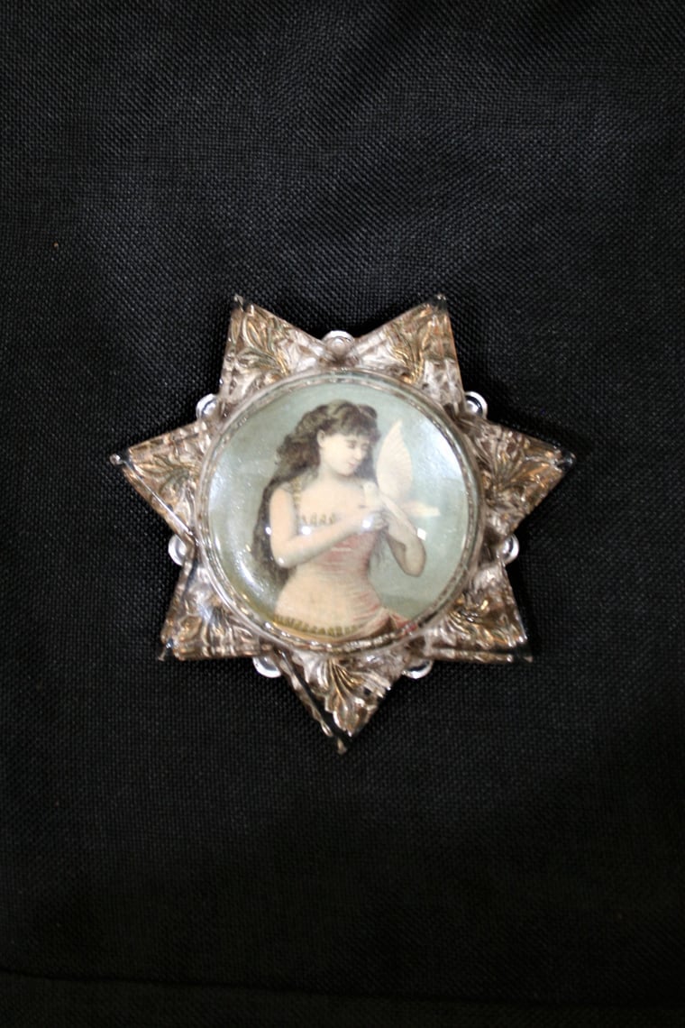 Victorian - Paperweight - Circa 1900's - Collectible | No Grit, No ...