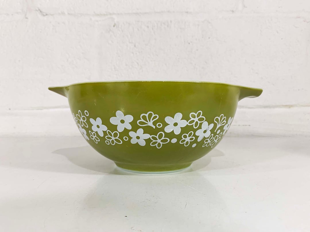 Vintage Pyrex Spring Blossom Cinderella Bowl Dish 442 Milk Glass Green ...
