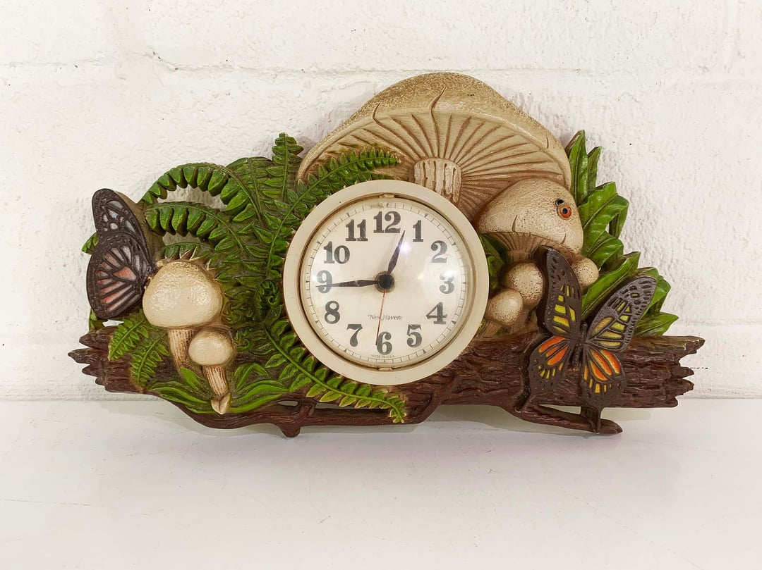 Vintage Mushroom Wall Clock 70s 1970s Mid-Century Kitchen Retro Kitschy ...