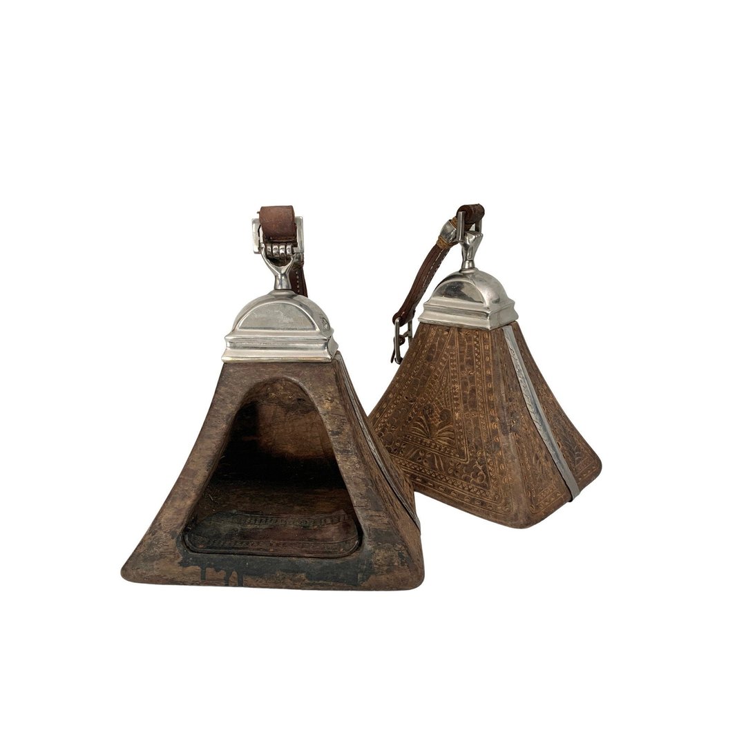 19th Century Peruvian Spanish Colonial Stirrup Shoes | FunkyRelic | San Antonio, TX