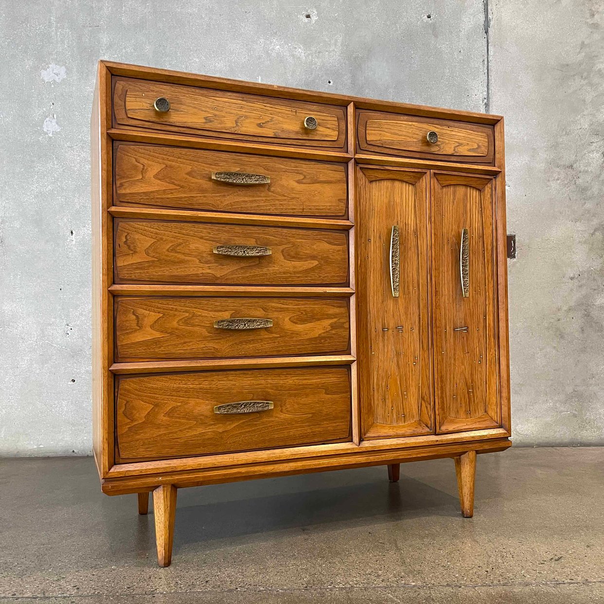 Mid Century Modern Solid Wood Dresser By Heritage | Urban Americana ...