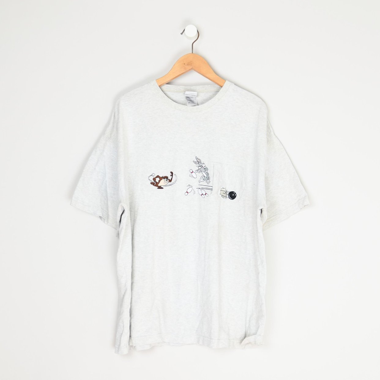 Vintage 2001 Looney Tunes Bugs & Taz Bowling T-Shirt - | Night for ...