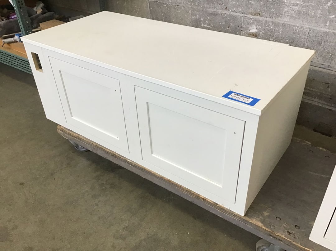 Built-In Bench (Seattle) | Second Use | Seattle and Tacoma, WA