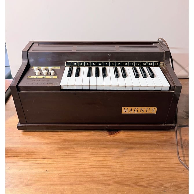 Vintage 1960s Magnus Electric Chord Organ Model 300 Made in USA | Over ...