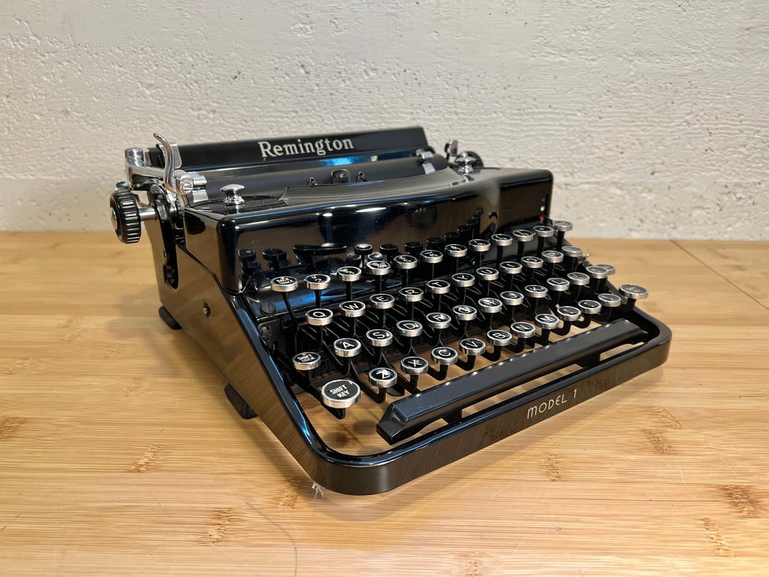 1939 Remington Rand Model 1 Portable Typewriter w Case, New Ribbon ... 1939 Remington Rand Model 1 Portable Typewriter w Case, New Ribbon ...
