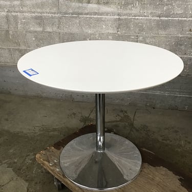 Modern Round Dining Table (Seattle) | Second Use | Seattle and Tacoma, WA