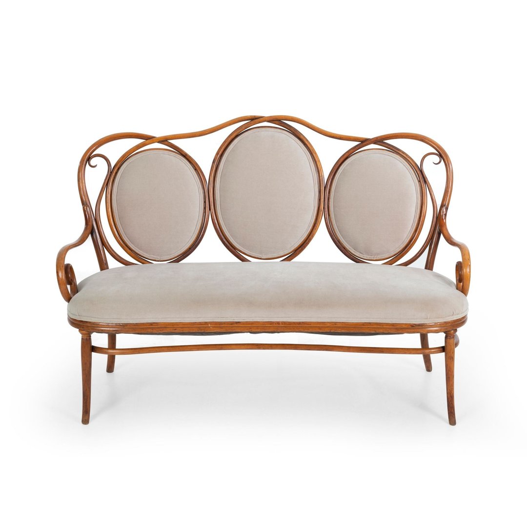 Michael Thonet Sofa Bench NR22 | Converso | Chicago, IL