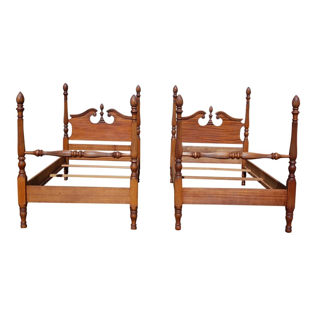 Vintage Pair Twin Mahogany Federal Style Pediment Pineapple Poster Beds ...