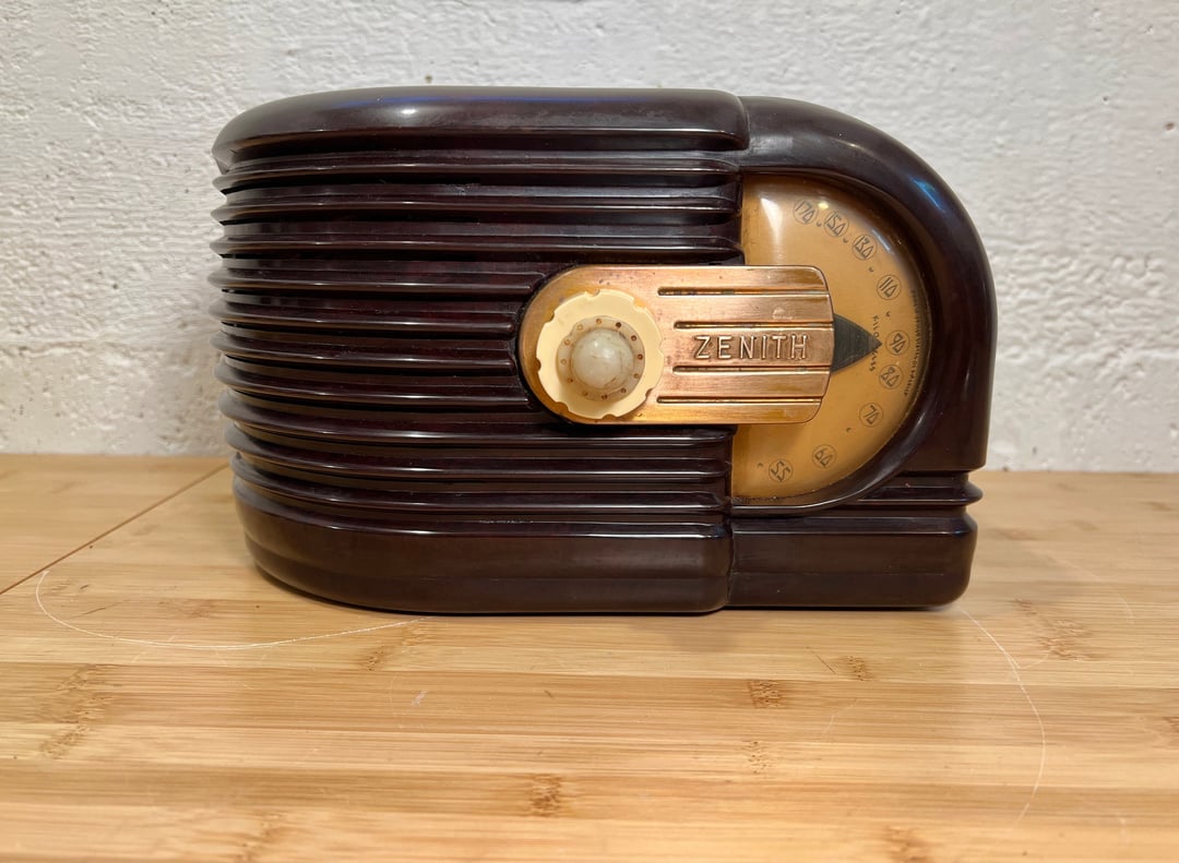 1938 Zenith Table Radio 6D311, Elec Restored, Art Deco Brown Bakelite ...