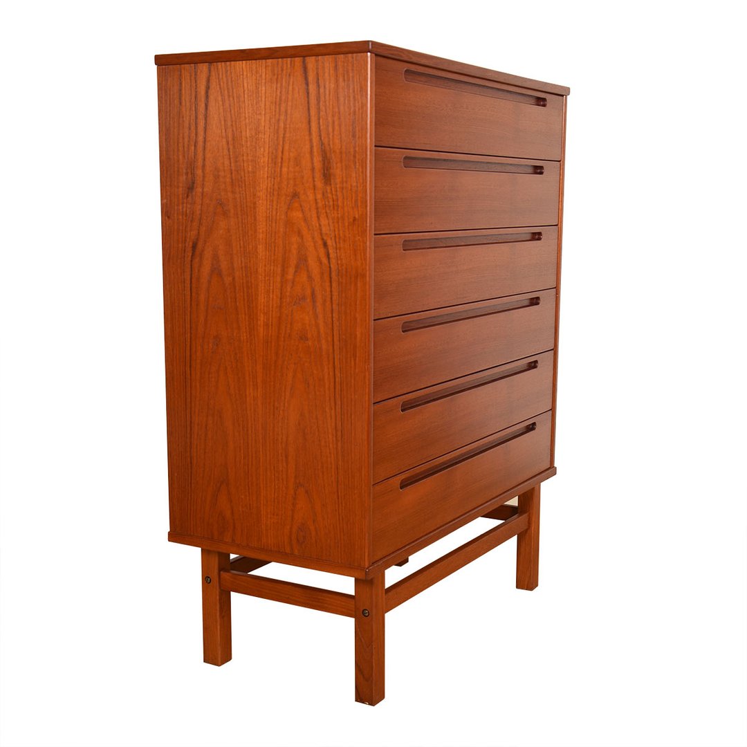 Torring Danish Modern Teak Tall 6-Drawer Dresser | Chest | Modern ...