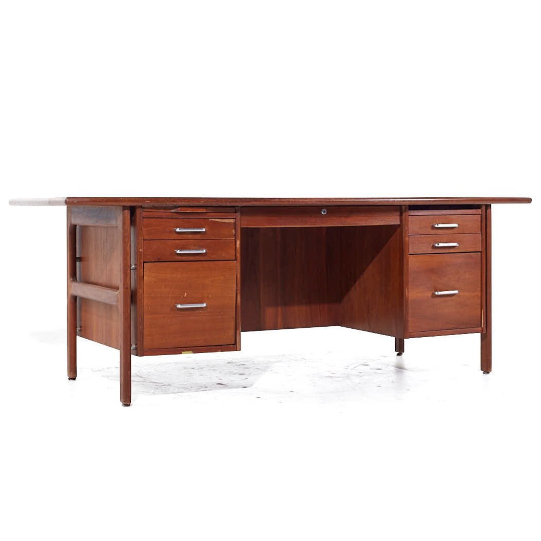 Standard Furniture Mid Century Walnut Executive Desk - mcm | Modern ...