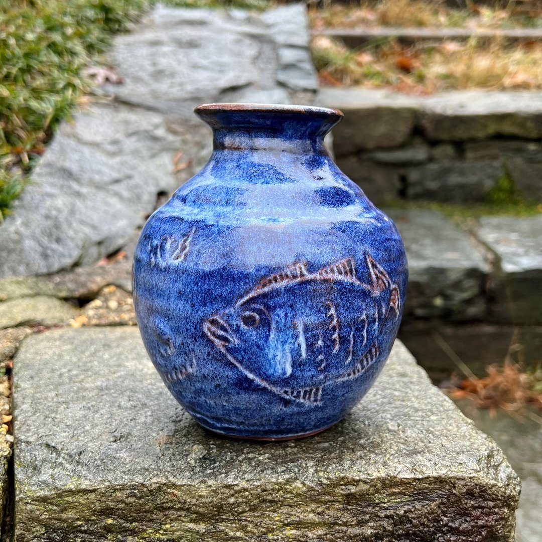 Debbie Kahn Studio Vase featuring her signature "Scribble Fish" pattern | Brain Washington ...