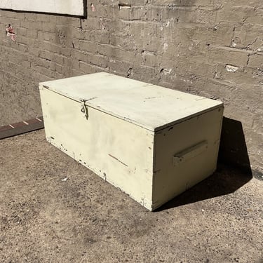 Vintage Painted Foot Locker | GoodWood - U St - Washington, DC | ATTIC